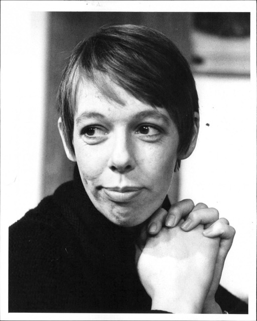 Oh...Miss Jones! BIO – FRANCES DE LA TOUR: Shakespeare’s Sister